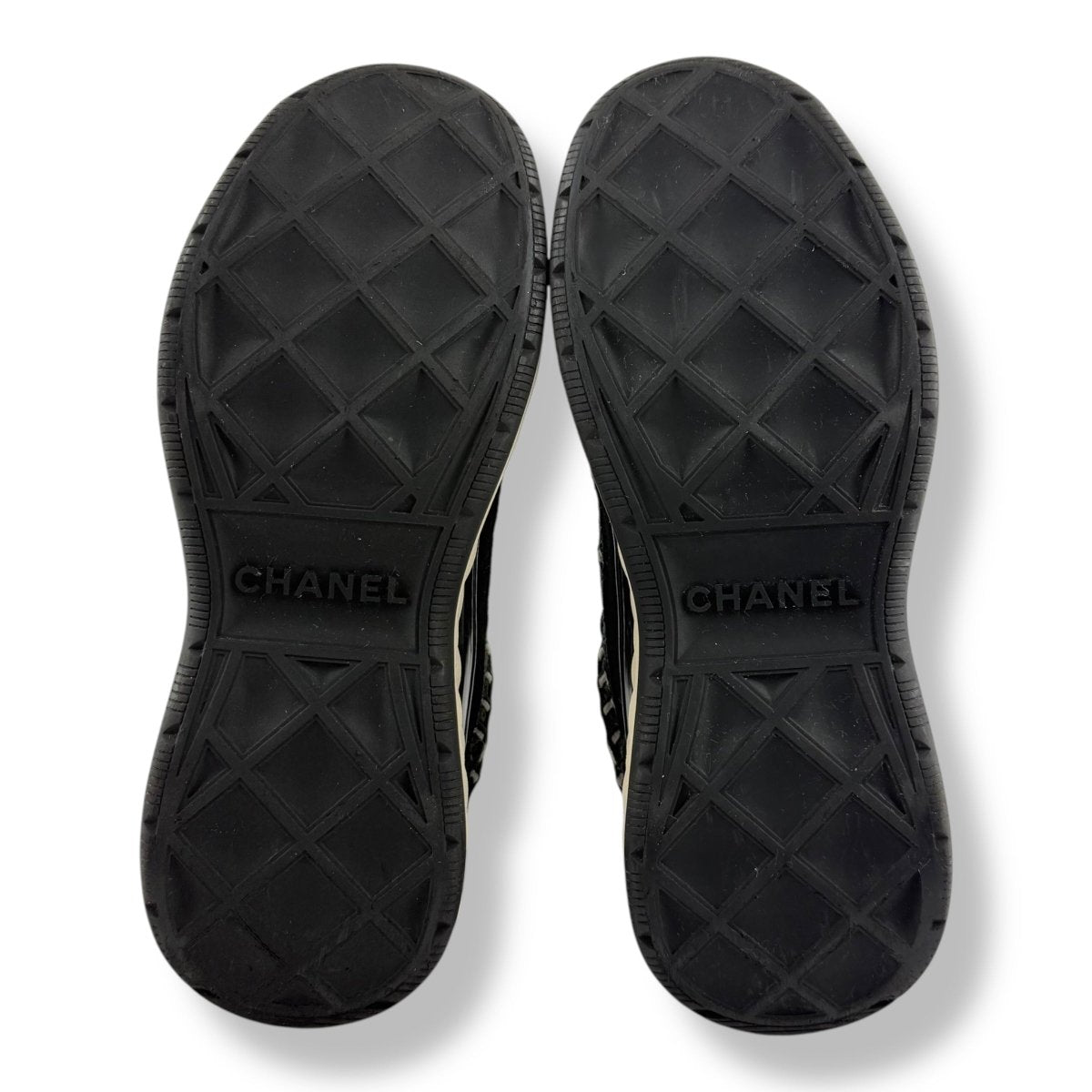 Chanel CC Runner Black UK 5 / EU 38 - Lux Central