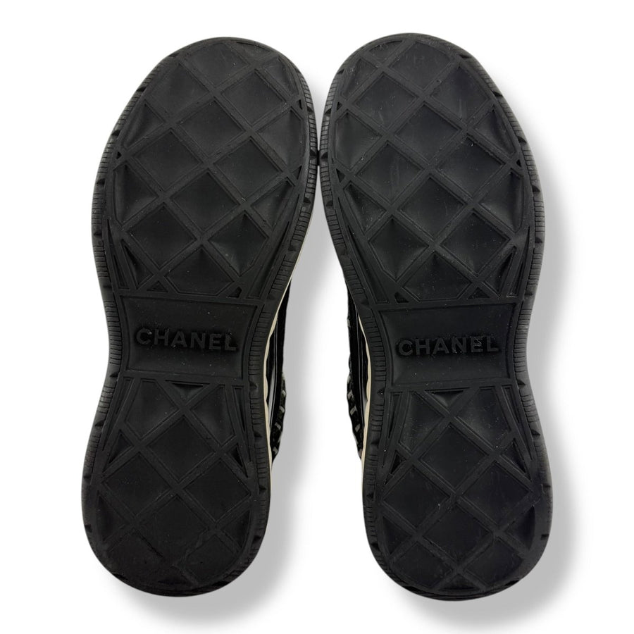 Chanel CC Runner Black UK 5 / EU 38 - Lux Central