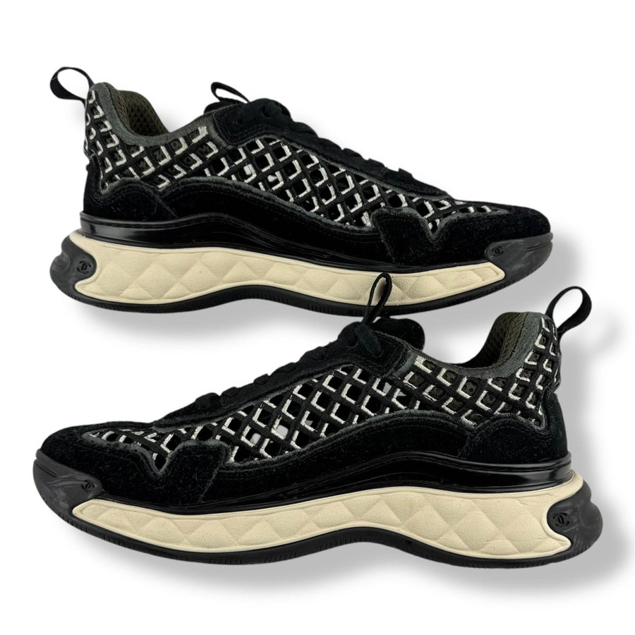 Chanel CC Runner Black UK 5 / EU 38 - Lux Central
